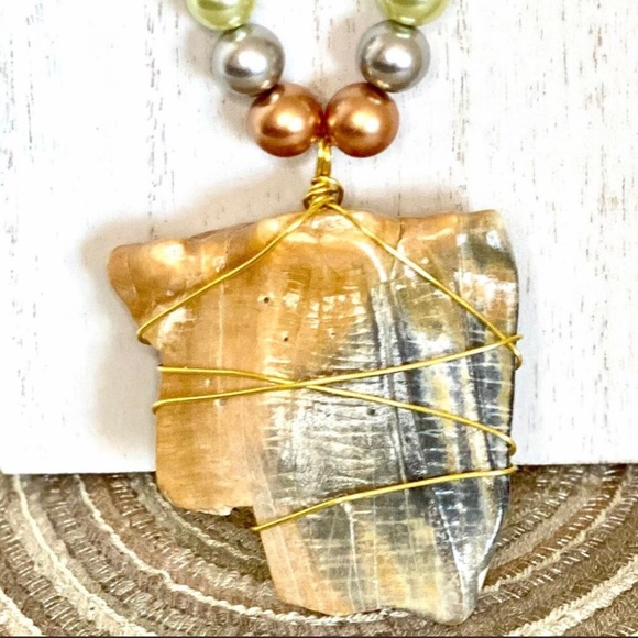 Hand Crafted | Jewelry | Florida Conch Shell Shard Piece Wire Wrap ...